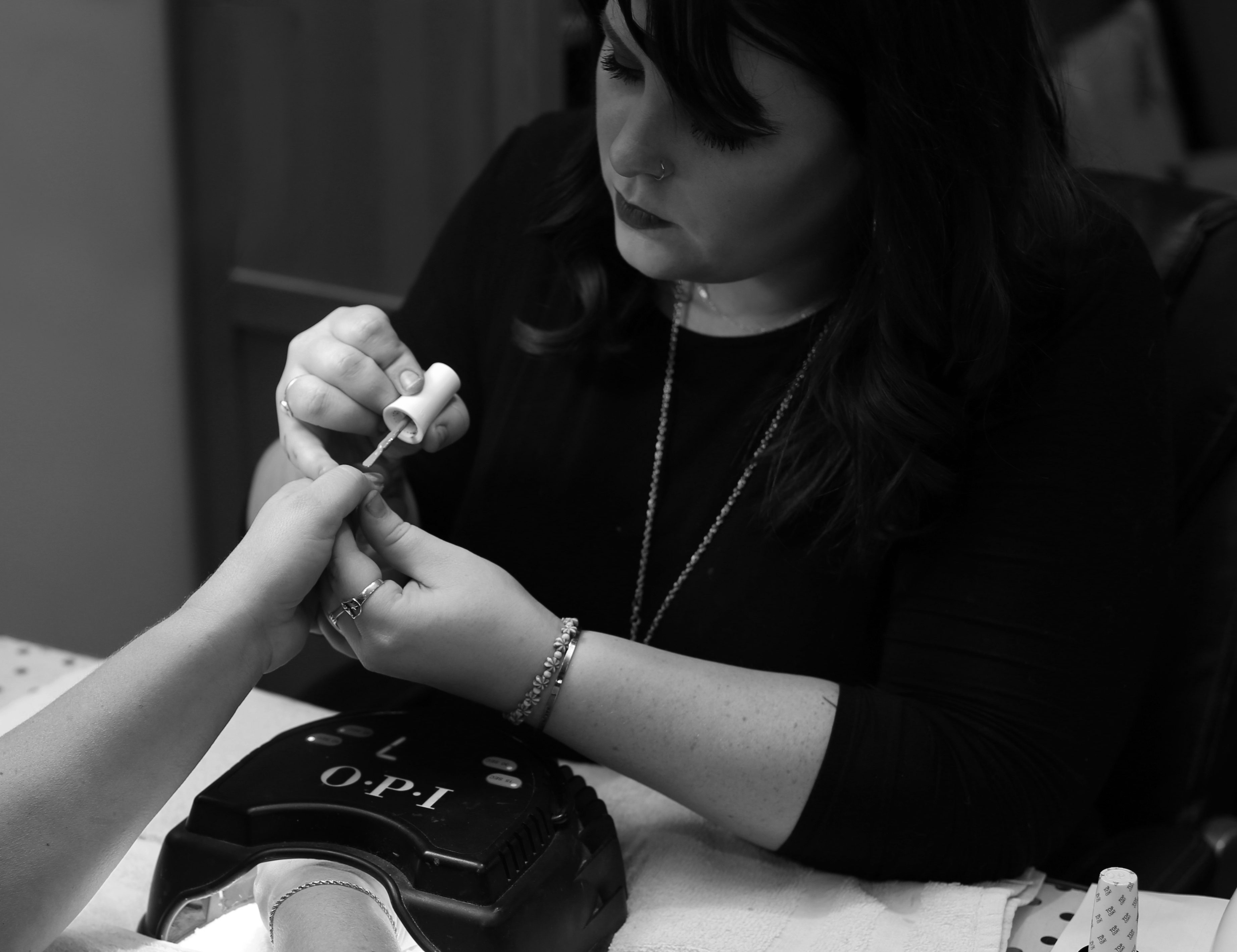 Salon Rootz – Hair that evokes emotion.