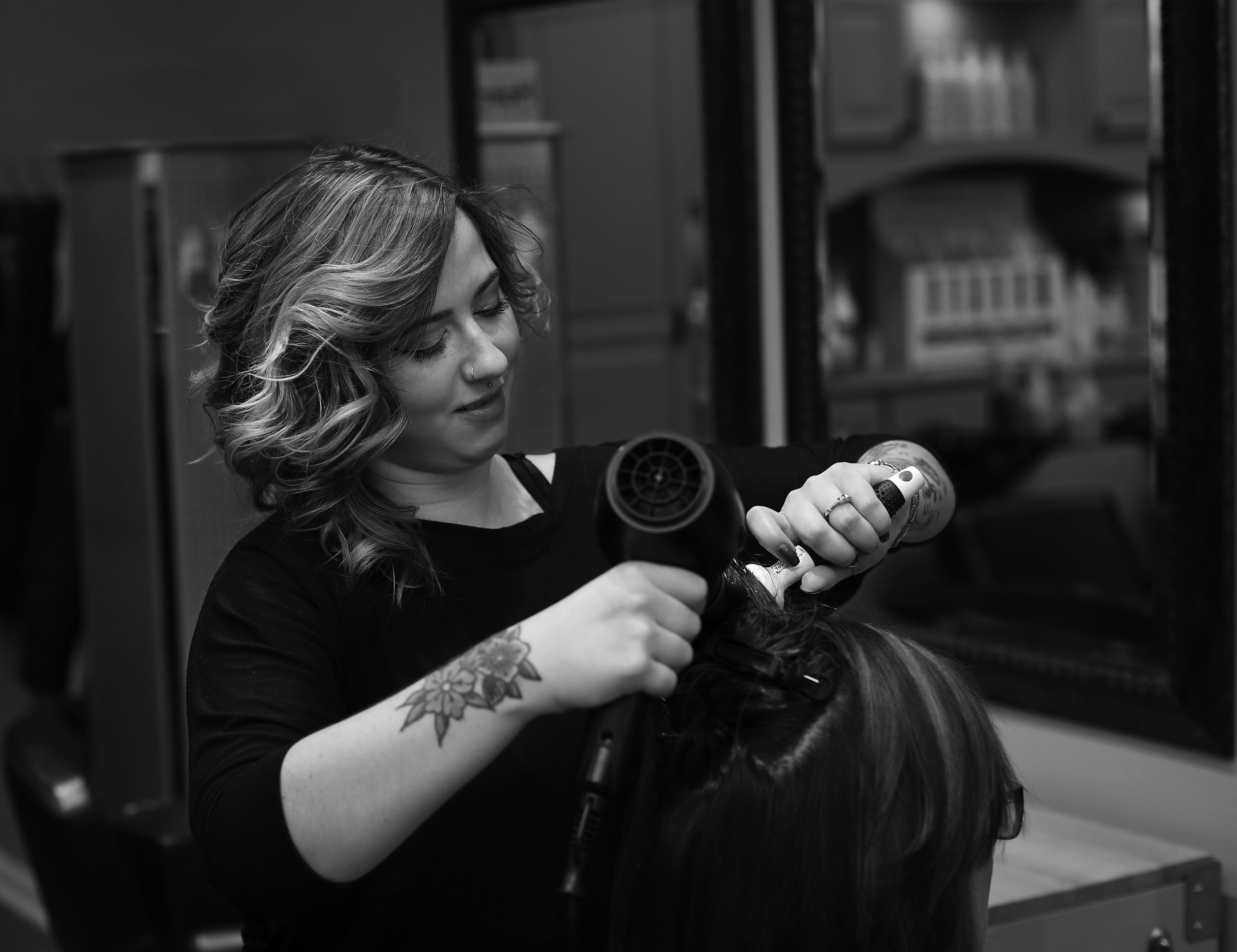 Salon Rootz – Hair that evokes emotion.